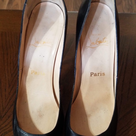 Christian Louboutin | Shoes | Christian Louboutin Vintage Classics ...